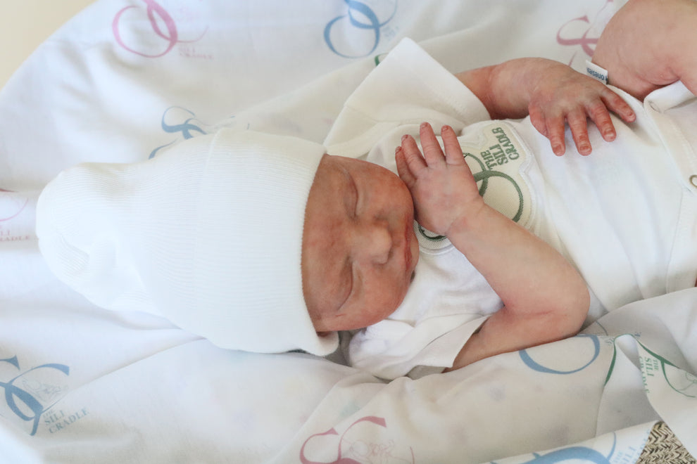 Mitchell, Partial Silicone by Bountiful Baby (Pre-Sale) – The Sili Cradle